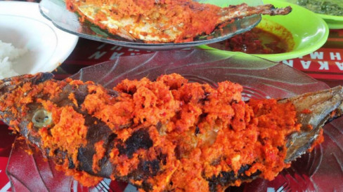 Sensasi Ikan Panggang Pacak Khas Pesisir Tapteng dan Sibolga, Bikin ...