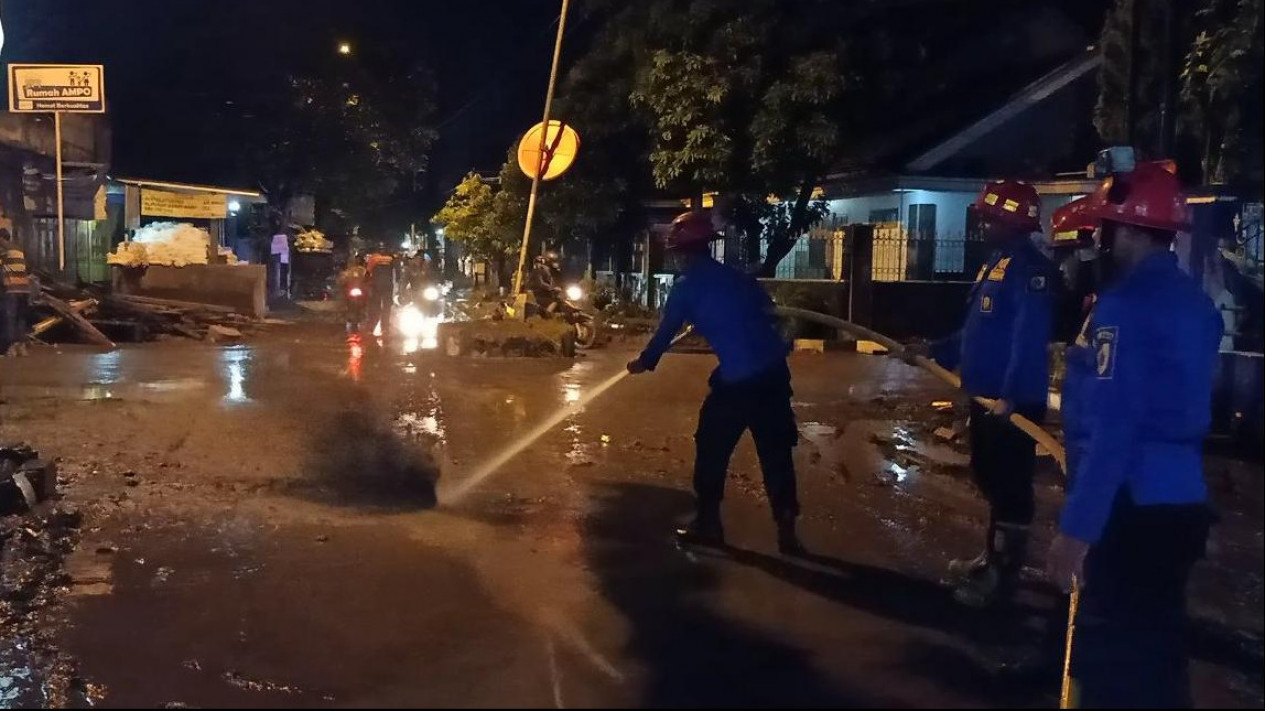 Banjir Bandang di Jember Merenggut Tiga Jiwa