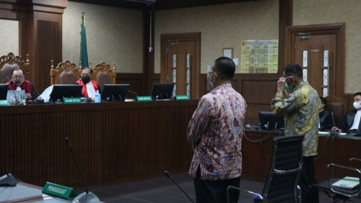 Dua Mantan Pejabat Direktorat Jenderal Pajak Divonis 9 dan 6 Tahun ... Dua Mantan Pejabat Direktorat Jenderal Pajak Divonis 9 dan 6 Tahun ...