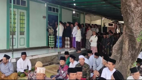 Kabar Duka, Ulama Kharismatik Kyai Haji Dimyati Rois Wafat