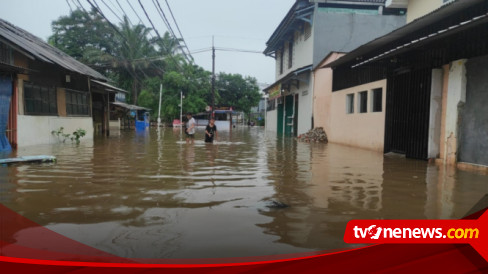 Komplek Ciledug Indah 1 Kota Tangerang Terendam Banjir Setinggi 1 Meter