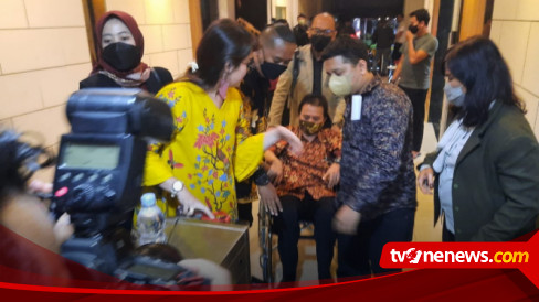 Jadi Tersangka Meme Stupa Candi Borobudur, Roy Suryo Tidak Ditahan ...