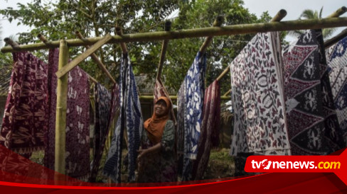 Kiat Tampil Cantik Padu-Padan Gaya Favorit dengan Batik