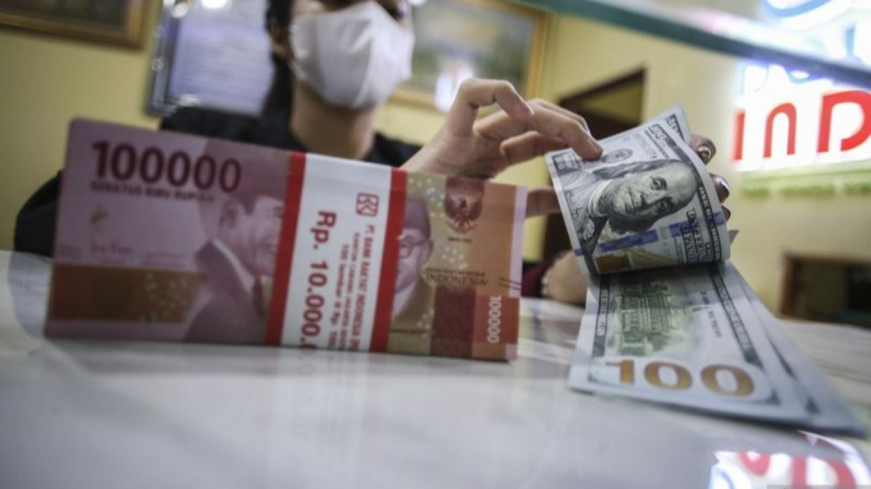 Rupiah Menguat Dibayangi Peningkatan Laju Inflasi Domestik Rupiah Menguat Dibayangi Peningkatan Laju Inflasi Domestik