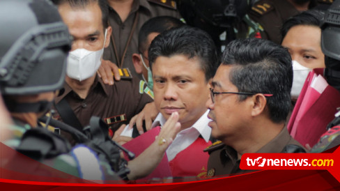 Ferdy Sambo Minta Maaf, Sebut Putri Candrawathi Tak Terlibat Pembunuhan ...