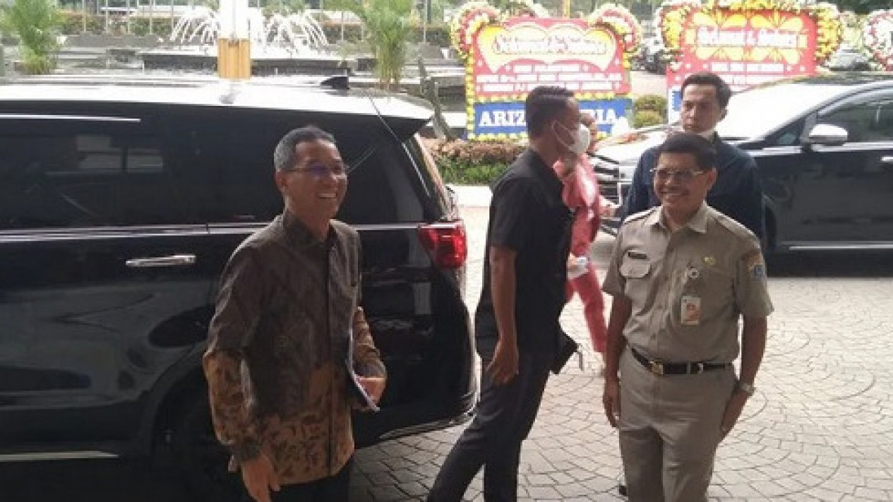 Pj Gubernur DKI Jakarta Buka Opsi Pengaduan Masyarakat secara ... Pj Gubernur DKI Jakarta Buka Opsi Pengaduan Masyarakat secara ...
