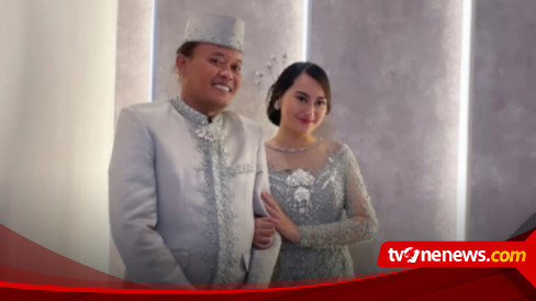 Komedian Sule dan Model Cantik Memes Prameswari Pamerkan Foto Bersama ...