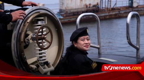 KASAL Sematkan Brevet Hiu Kencana ke Puan Maharani, Tanda Kehormatan ...