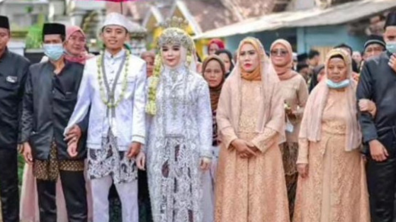 Tak Sudi Terima Rozy Jadi Menantu Lagi, Ayah Norma Risma Jatuhkan Denda ...