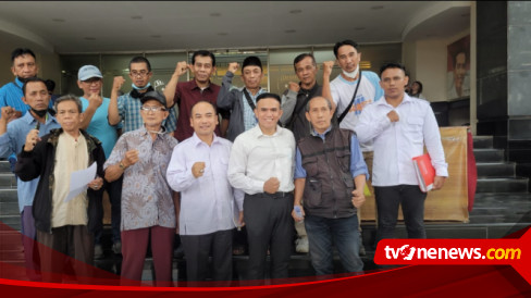 Puluhan Eks Karyawan Korban PHK Kembali Sambangi Polda Metro Jaya Guna ...