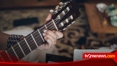 Mendengarkan Musik, Bagaimanakah Hukumnya dalam Islam?