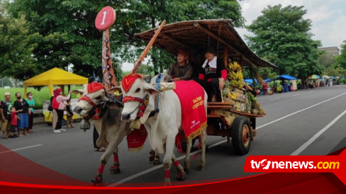 Parade Cikar Tranportasi Jadul Menyambut Ramadhan Digelar di Kediri