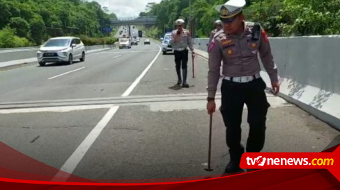 Mudik Lebaran 2023 : Razia Bahu Tol, Polisi Temukan Seember Ranjau Paku ...