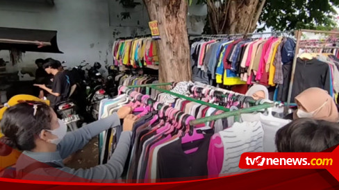 Serunya Berburu Pakaian Bekas Branded untuk Lebaran (Thrifting di ...