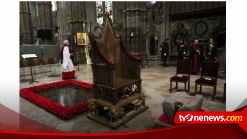 Penobatan Raja Charles Dilakukan Dengan Tradisi Abad Pertengahan
