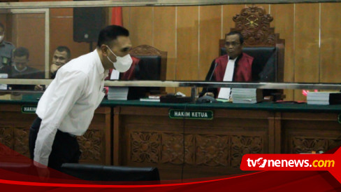 Eks Kapolsek Kalibaru Kompol Kasranto Divonis 17 Tahun Penjara di Kasus ...