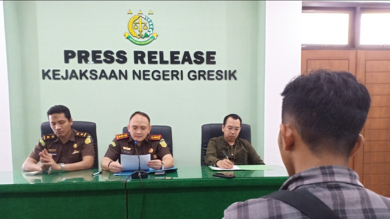 Kejaksaan Negeri Gresik Tetapkan Dua Tersangka Kasus Dugaan Korupsi