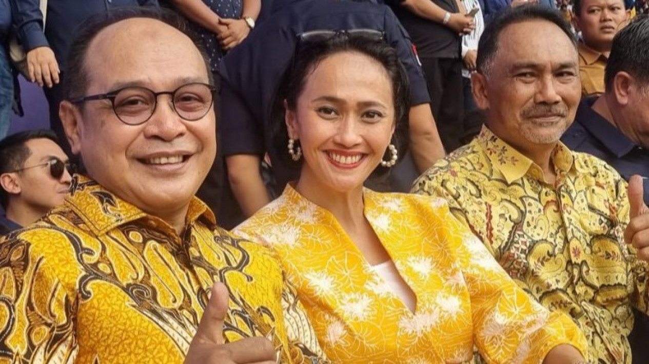 Tiga utusan Partai Golkar pada apel siaga perubahan Partai NasDem di ... Tiga utusan Partai Golkar pada apel siaga perubahan Partai NasDem di ...