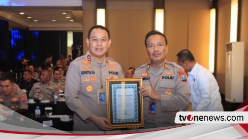 Berhasil Tingkatkan Kualitas Layanan Publik Polri, Polres Gresik Dapat ...