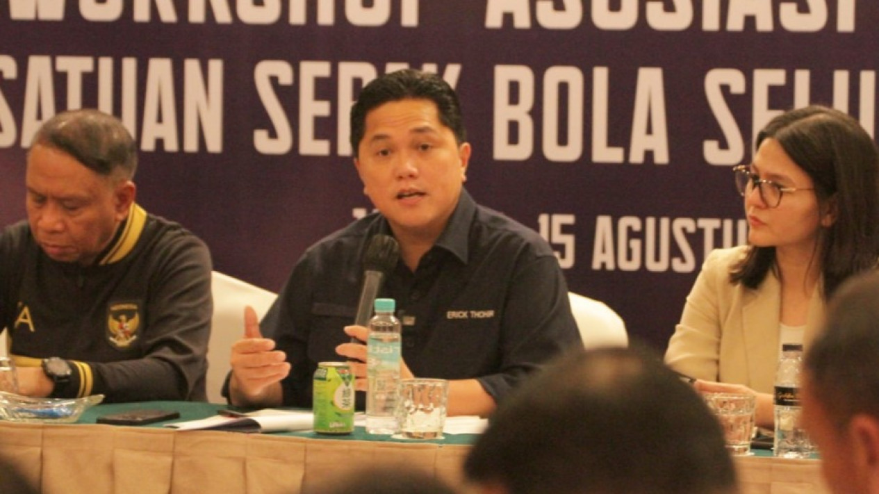 Erick Thohir Akhirnya Respons Desakan ‘Out’ dari Suporter, Shin Tae ... Erick Thohir Akhirnya Respons Desakan ‘Out’ dari Suporter, Shin Tae ...