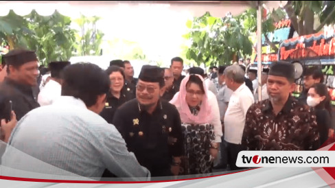Eks Gubernur Sulsel Amin Syam Wafat, Syahrul Yasin Limpo Melayat ke ...