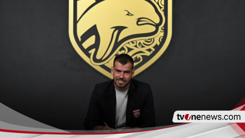 Wiljan Pluim Resmi Gabung Borneo FC