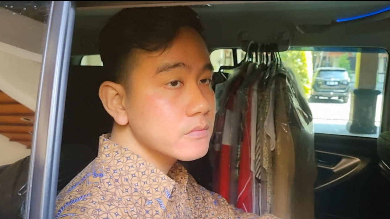 Terang-terangan Gibran Didukung Jadi Cawapres Prabowo: Kami Tampung ... Terang-terangan Gibran Didukung Jadi Cawapres Prabowo: Kami Tampung ...