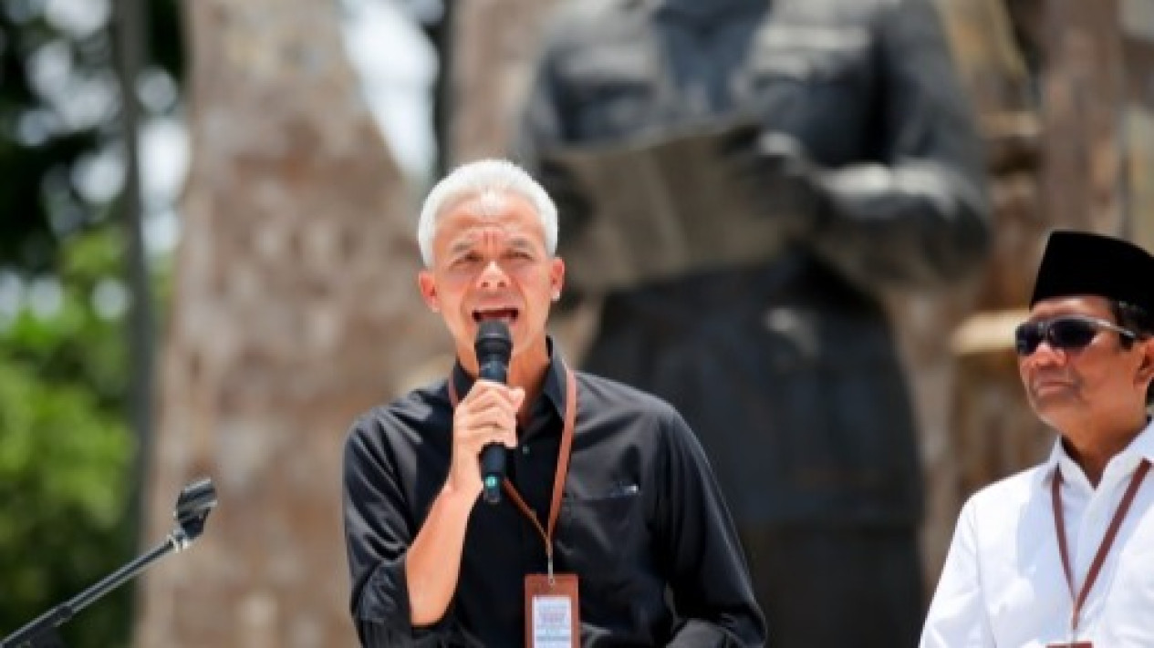 Ganjar ke Relawan: I Love You Full