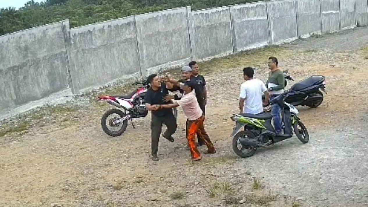 Viral, Oknum Pejabat Satpol PP Pemkab Padang Lawas Utara Mabuk di Siang ...