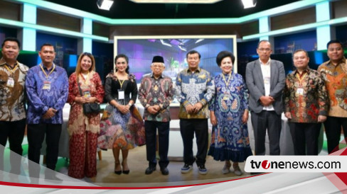 Topping Off NT Tower, Wapres Minta Media Jaga Integritas