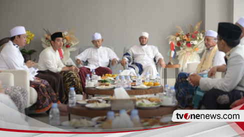 Gibran Tak Beri Sambutan di Depan Anies Baswedan pada Kegiatan Haul ...