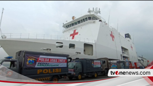 Ramai-ramai Warga Surabaya Kirim Bantuan Lewat KRI Dr Radjiman ...