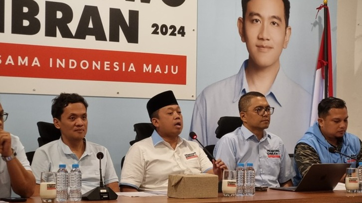 Makin Panas! Nusron Wahid Persilakan PDIP Bentuk Komite Independen ... Makin Panas! Nusron Wahid Persilakan PDIP Bentuk Komite Independen ...