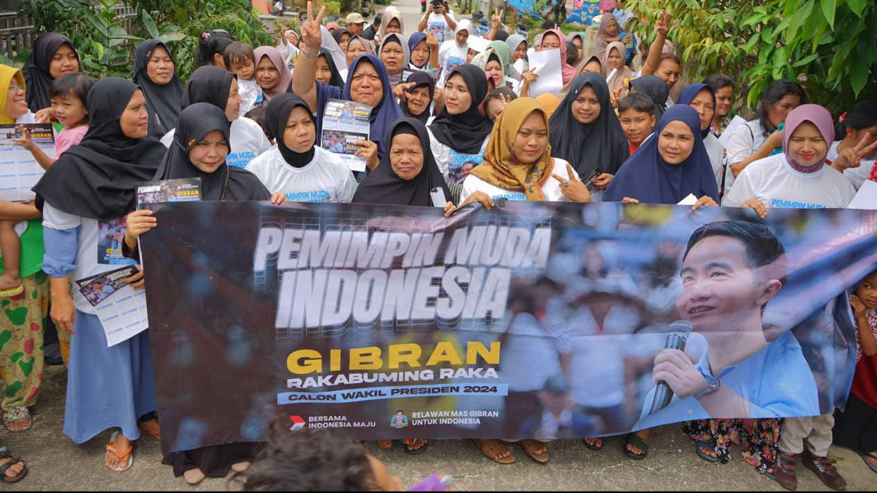 Relawan Mas Gibran Sukses Menggelar Kegiatan Acara Bagi Sembako di ...