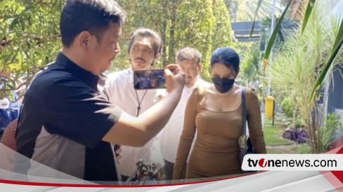 Siskaeee Bintang Film Porno Kramat Tunggak Disebut Alami Gangguan Jiwa ...