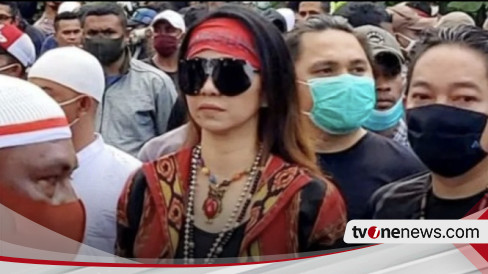 Istri Panglima Adat Manguni Kritik ke Anies karena Serang Prabowo: Masa ...