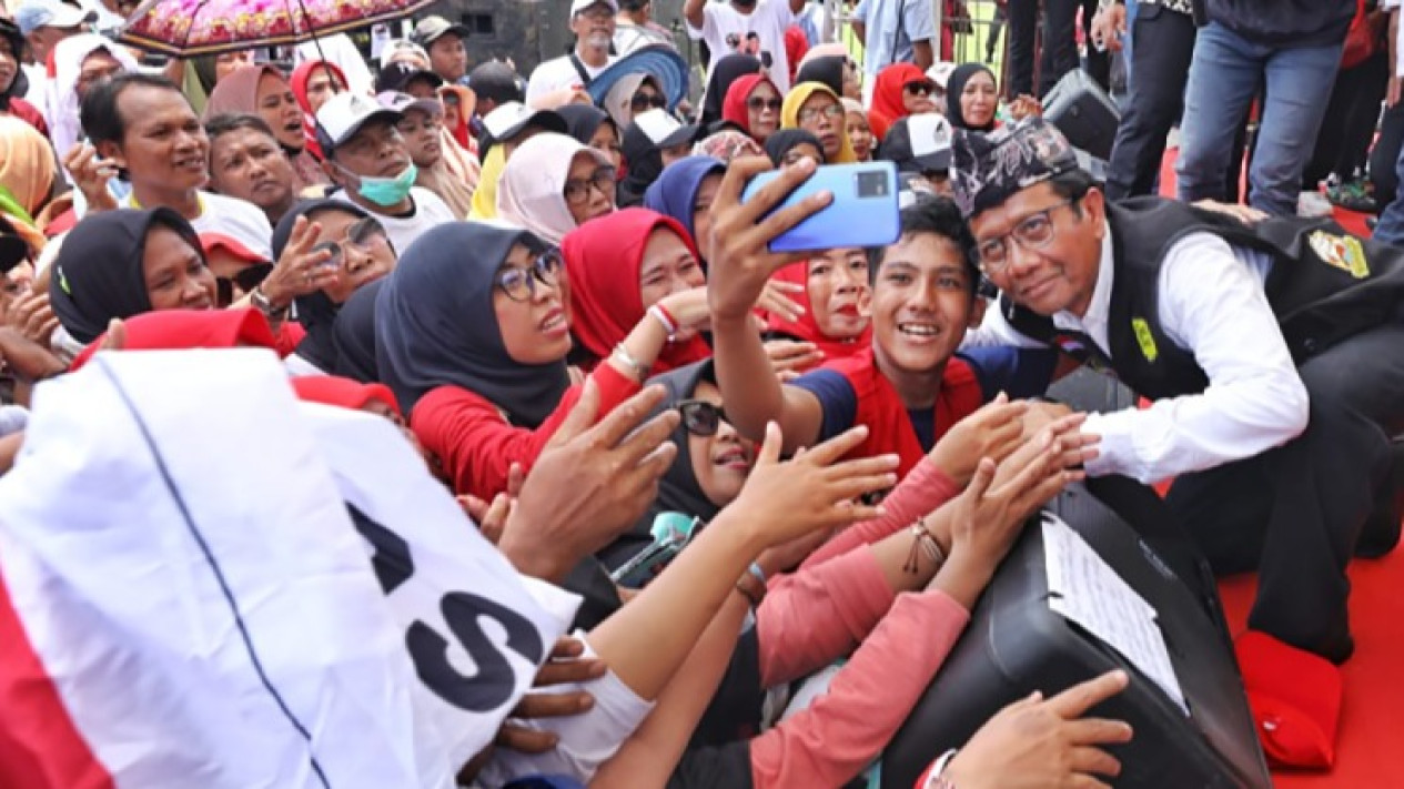 Gelar Kampanye Akbar Di Solo Tpn Ganjar Mahfud Sowan Ke Mangkunegara X