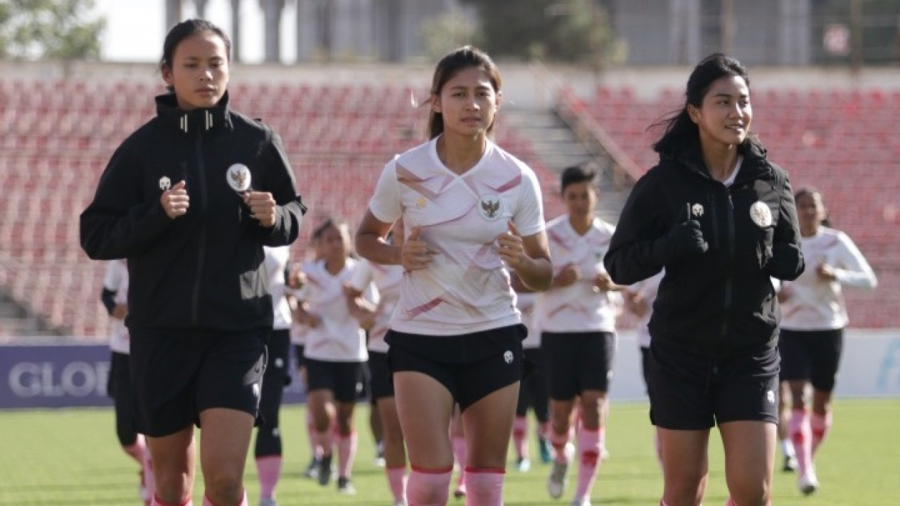 Ketum PSSI Erick Thohir Umumkan Pelatih Baru Timnas Indonesia Wanita ... Ketum PSSI Erick Thohir Umumkan Pelatih Baru Timnas Indonesia Wanita ...