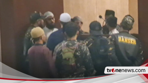 Pengajian Ustaz Syafiq Riza Basalamah Dibubarkan, Aktivis GP Ansor Afif ...