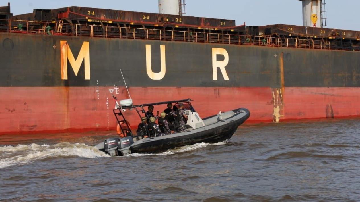Aksi TNI AL Gagalkan Pembajakan Kapal MV African Halcyon di Selat Malaka