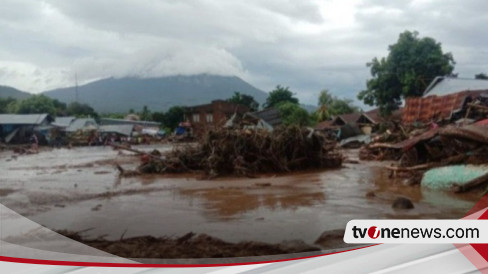 Fenomena Tiap Tahun Bencana Gempa, Erupsi, Banjir dan Longsor, BNPB ...