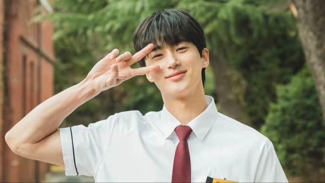 13 Daftar Drama Byeon Woo Seok 'Lovely Runner', Ada Moon Lovers ...
