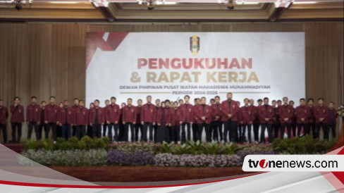 Pengukuhan Pengurus, DPP IMM Beri Penghargaan Khusus ke Tokoh Nasional