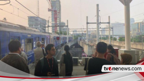 MRT Jakarta Telah Beroperasi Normal Pasca Insiden Konstruksi Kejagung