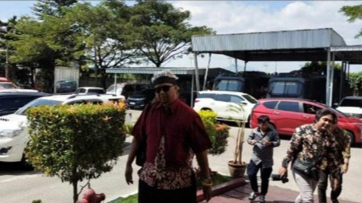 Sempat Dicecar Polda Jabar, Anggy Umbara Ungkap Pesan Ini ke Pegi ... Sempat Dicecar Polda Jabar, Anggy Umbara Ungkap Pesan Ini ke Pegi ...