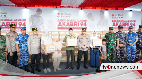 Bakti Sosial Dan Bakti Kesehatan Dalam Rangka 30 Tahun Pengabdian ...