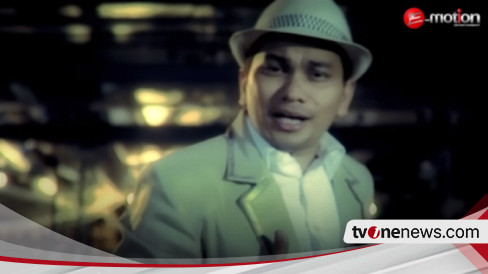 Lirik Lagu Tompi - Menghujam Jantungku, Salah Satu Single Terpopuler di ...