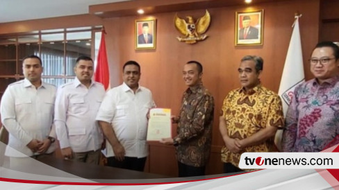 Resmi! Gerindra Serahkan Rekomendasi Pilkada Riau ke M Nasir & Muhammad ...