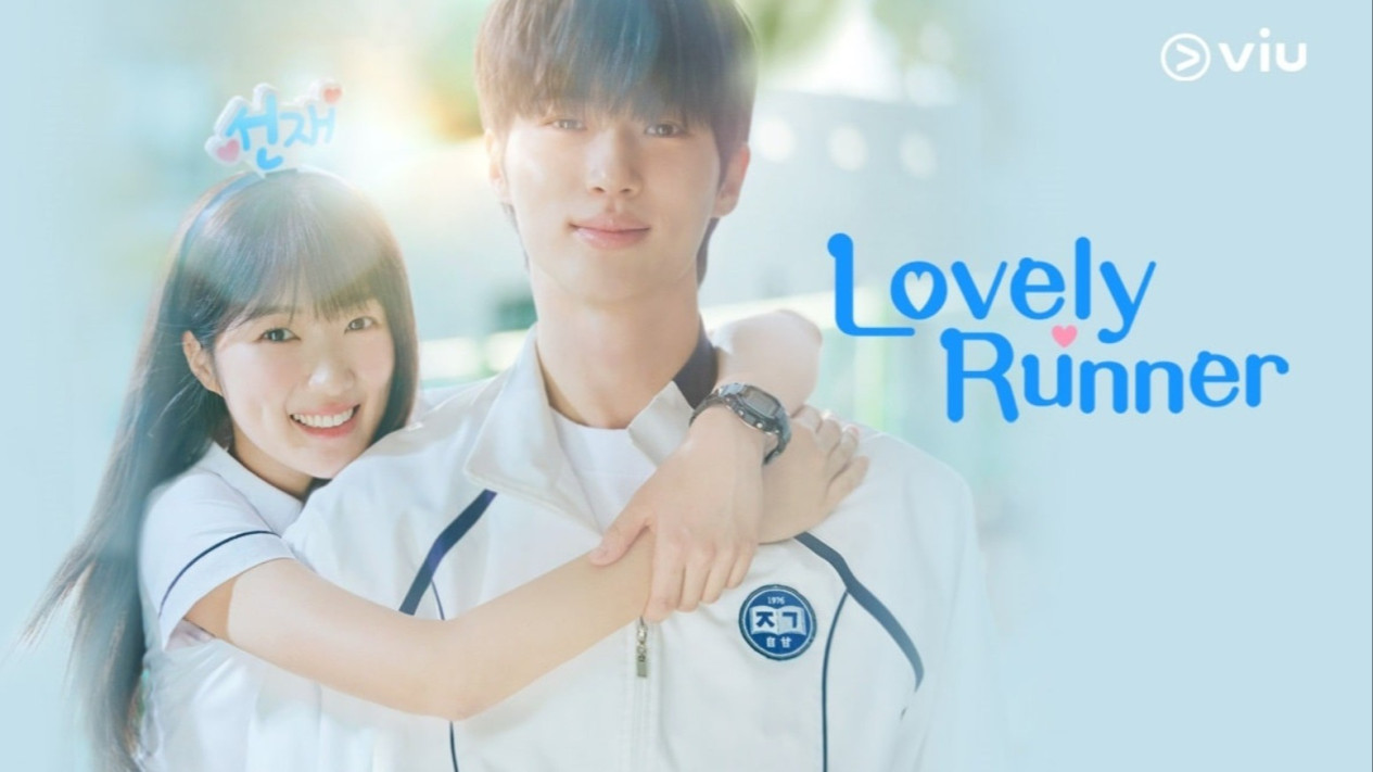Highlight Lovely Runner Episode 12: Adegan Romantis Byeon Woo Seok dan ...