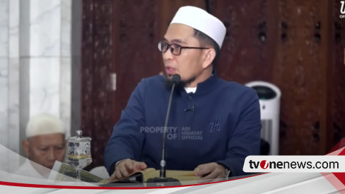 Imam Baca Doa Qunut Subuh, Makmum Harus Angkat Tangan atau Diam Saja ...